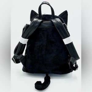 Loungefly | Bags | Disney Hocus Pocus Binx Loungefly Mini Backpack ...